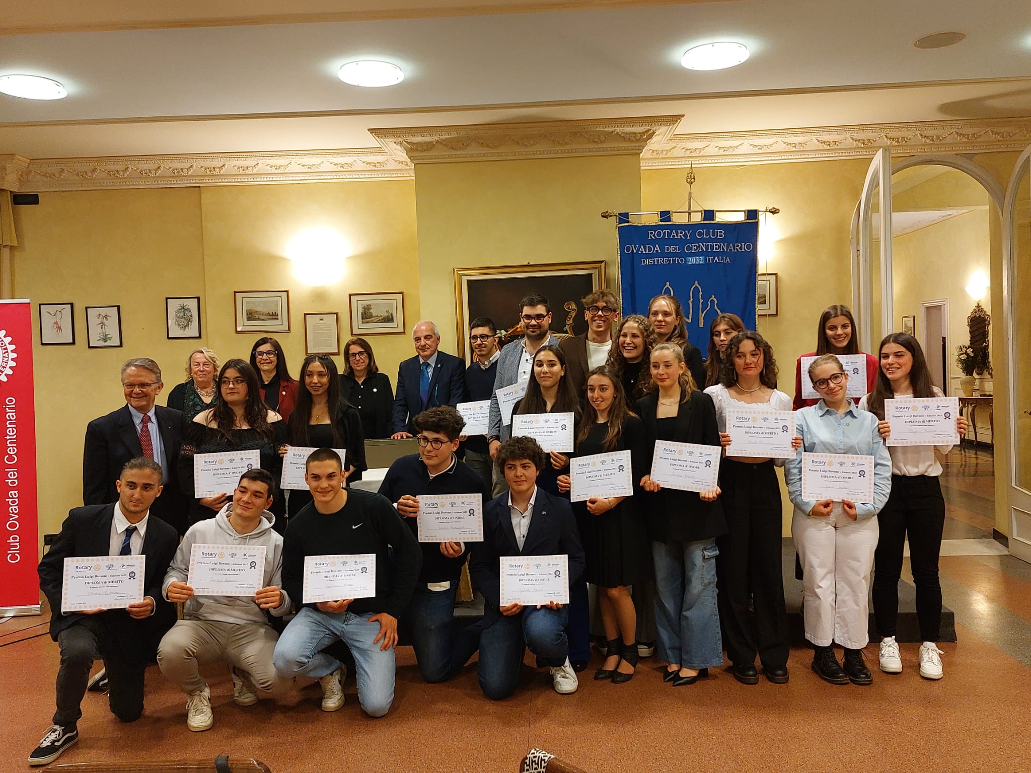 PREMIO BOVONE: DIVERSITA' E CLIMA ALL'ATTENZIONE DEGLI STUDENTI OVADESI ...